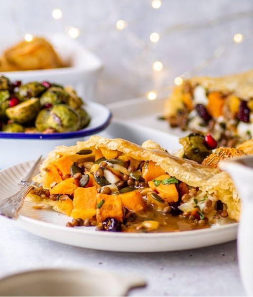 15 Tips For An Eco Friendly, Sustainable Christmas | Ecofeminist Mama